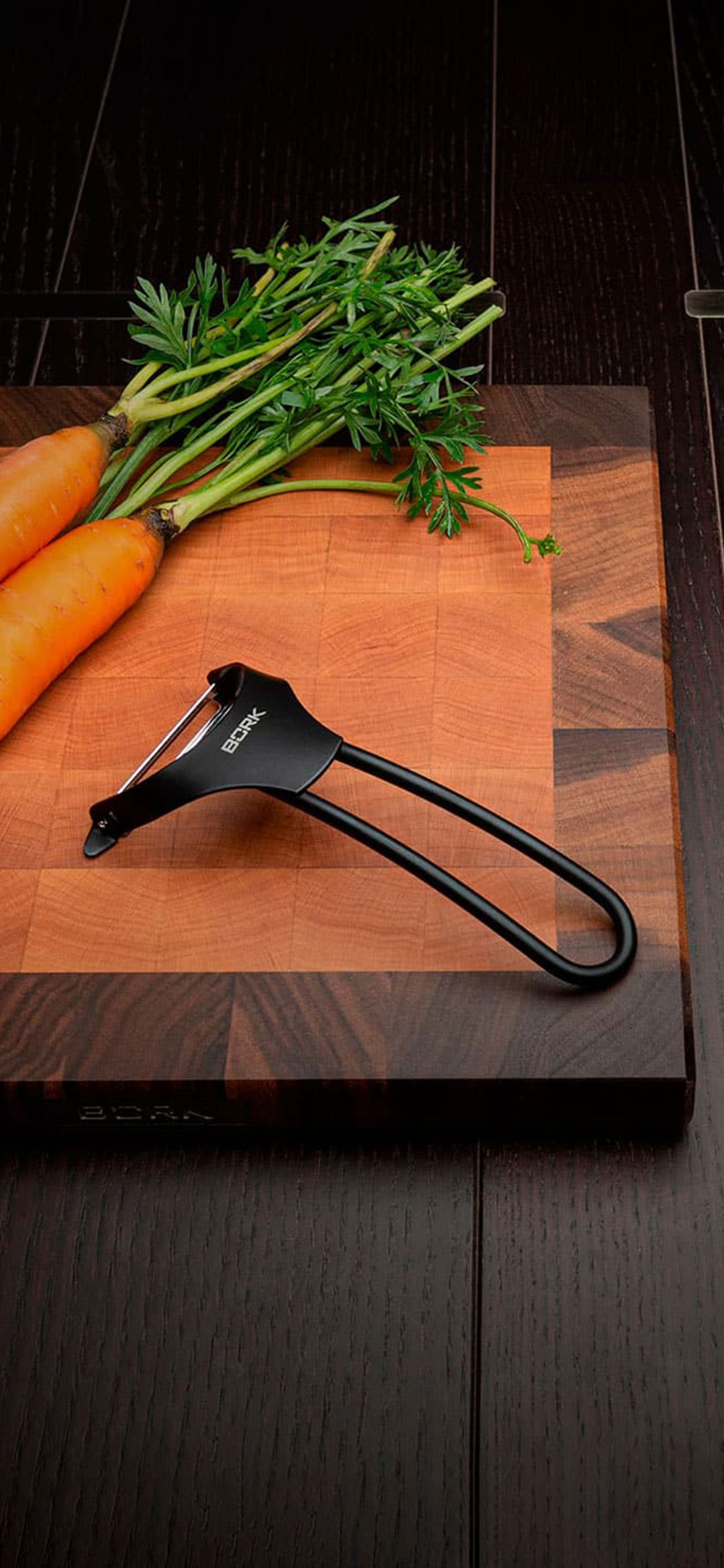 Buy Vegetable peeler HU501 BORK in Dubai, UAE - BORK - Official Online Boutique